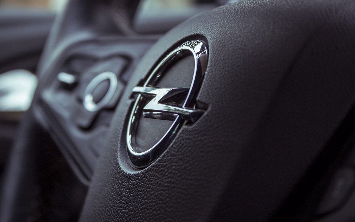 Opelom prešao 2.095 km sa 66 litara dizela - Glas Regije