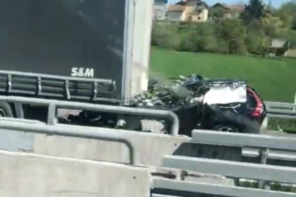 TRAGEDIJA: Poginuo narodni poslanik Srđan Todorović, njegova supruga i ...